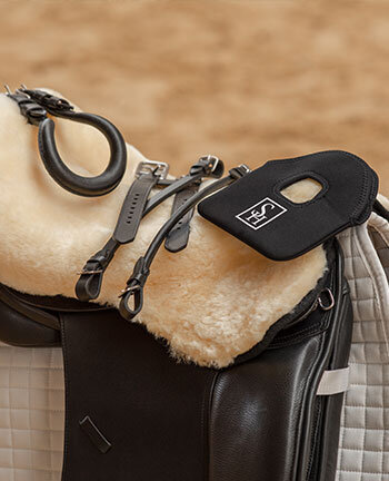 Buy Horse Accessories for Equestrian Sports online | Kramer.co.uk